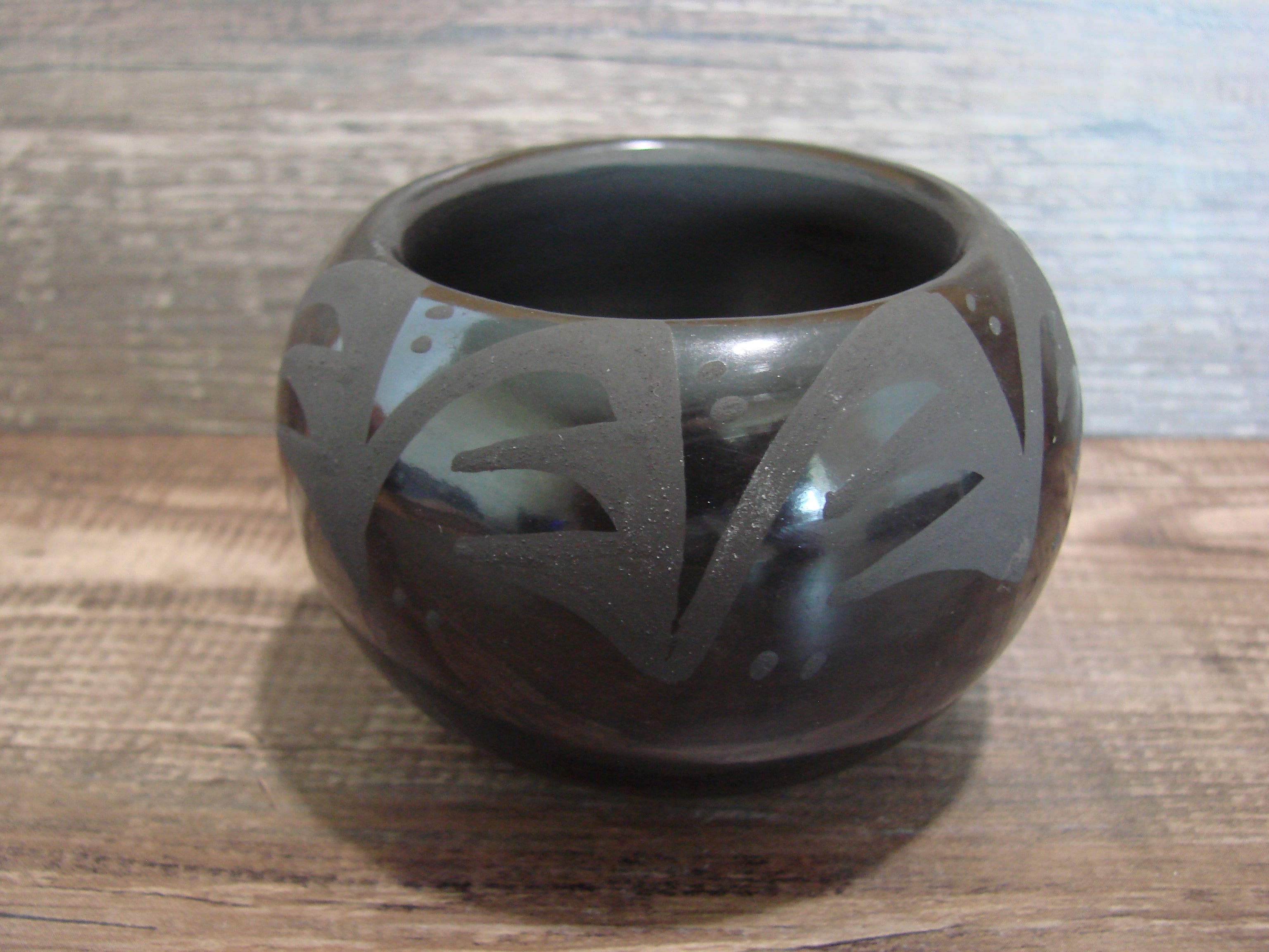 Santa Clara Indian Pottery Handmade by Birdell Vine Flower! Hand Coile ...