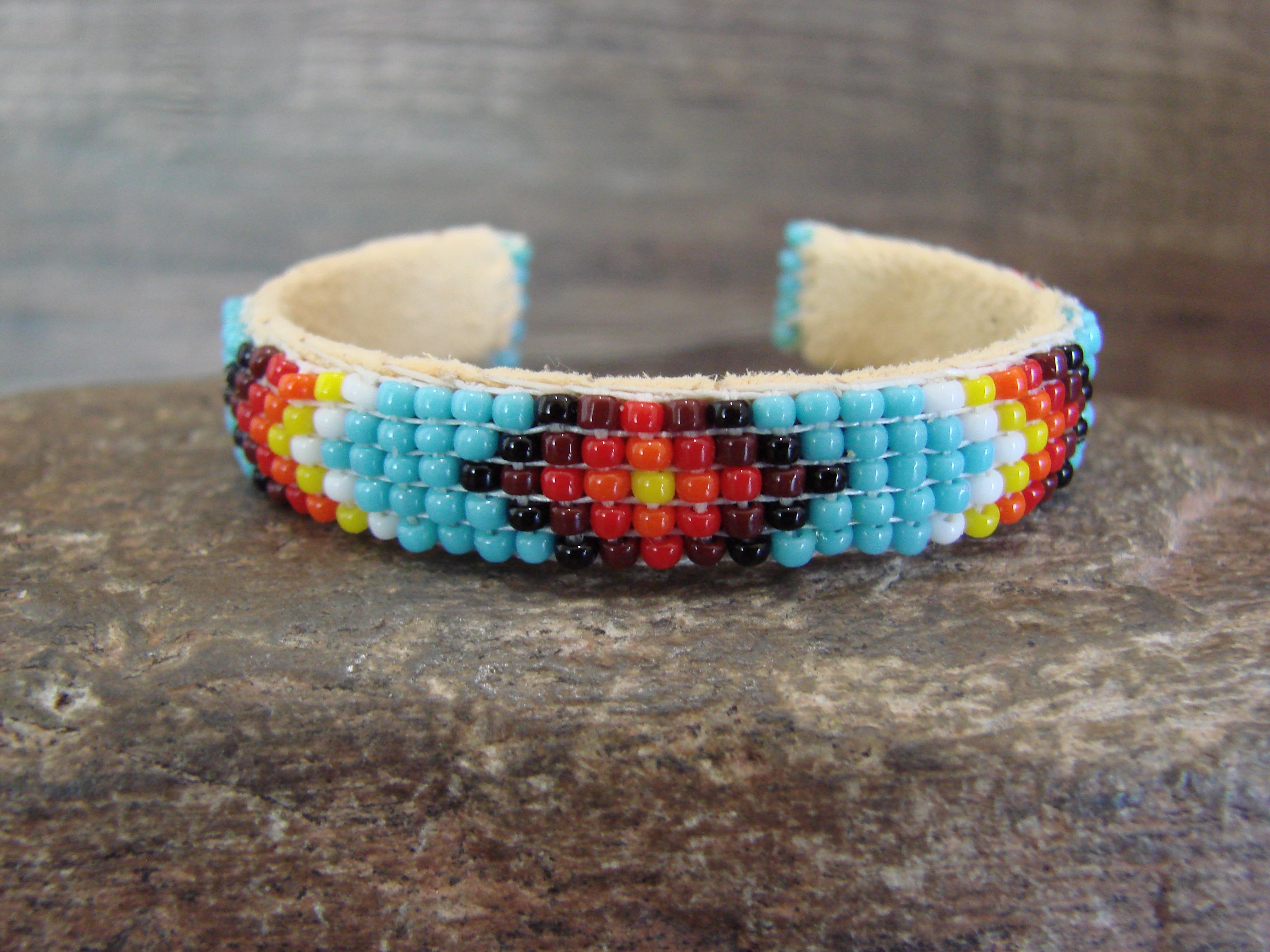 Navajo Indian Hand Beaded Baby / Child's Bracelet by Jackie Cleveland– NTNM