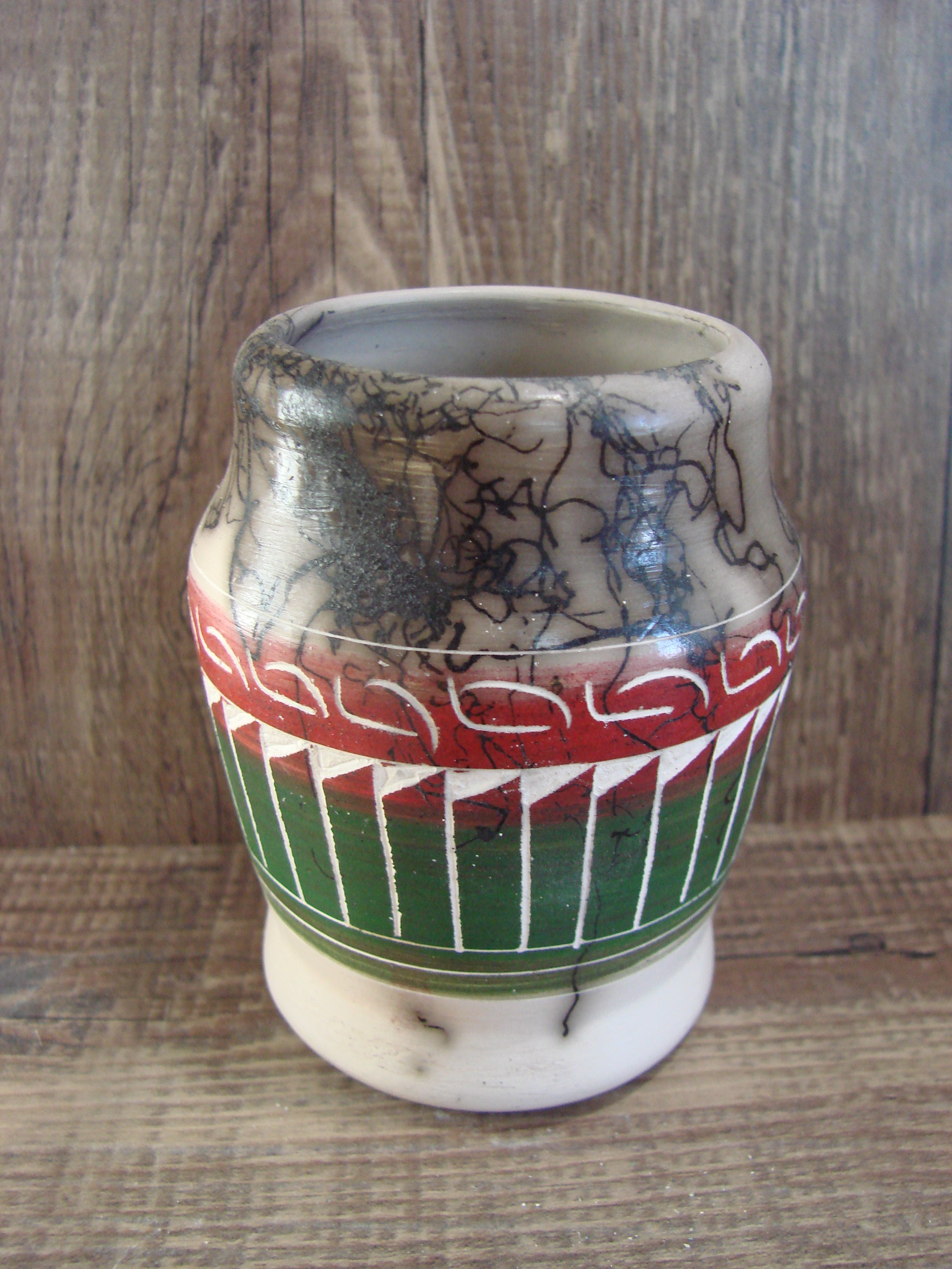 Small Native American Hand Etched Horse Hair Pottery - Benally– NTNM