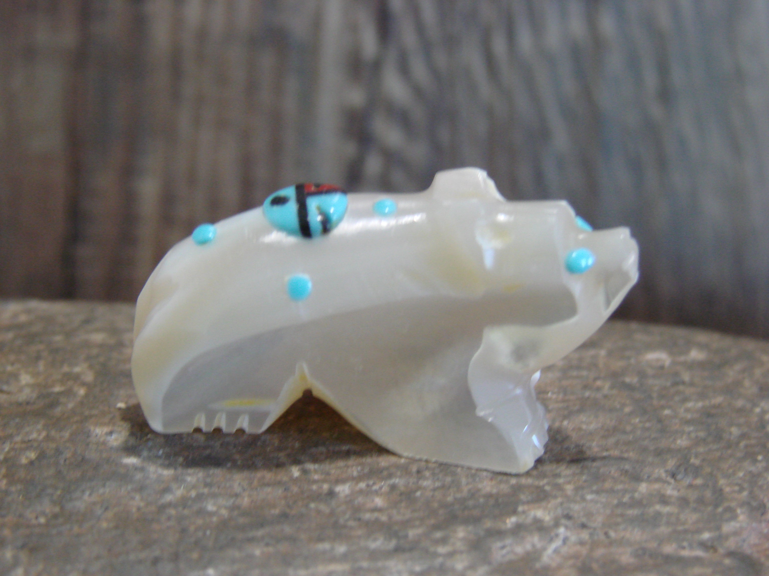 Native American Zuni Indian Hand Carved Mother of Pearl Bear Fetish- L ...