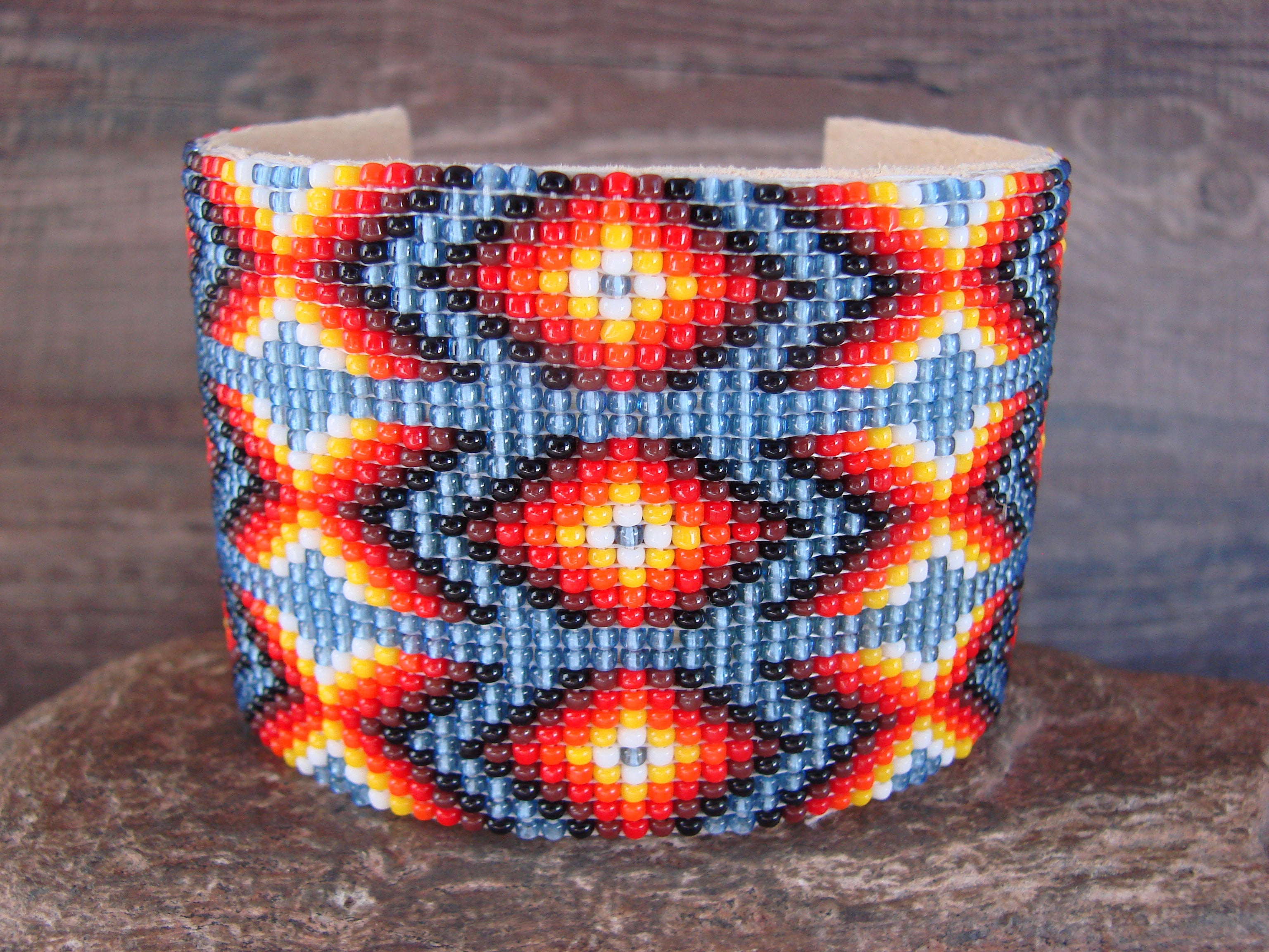 Navajo Indian Hand Beaded Bracelet by Jacklyn Cleveland– NTNM